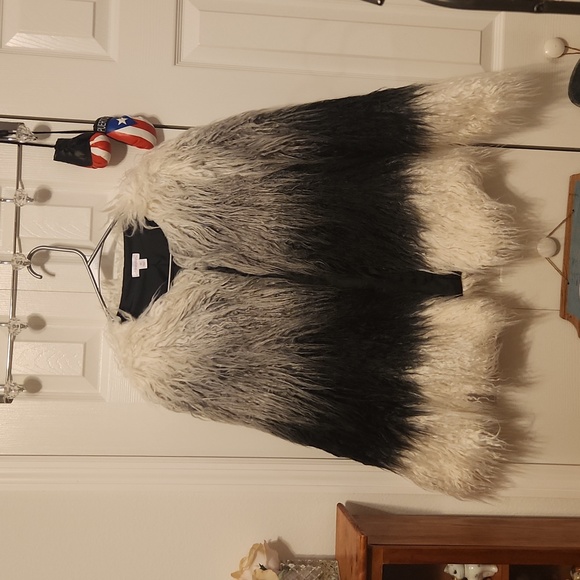 Xhilaration | Jackets & Coats | Fuzzy Shaggy Faux Fur Jacket | Poshmark